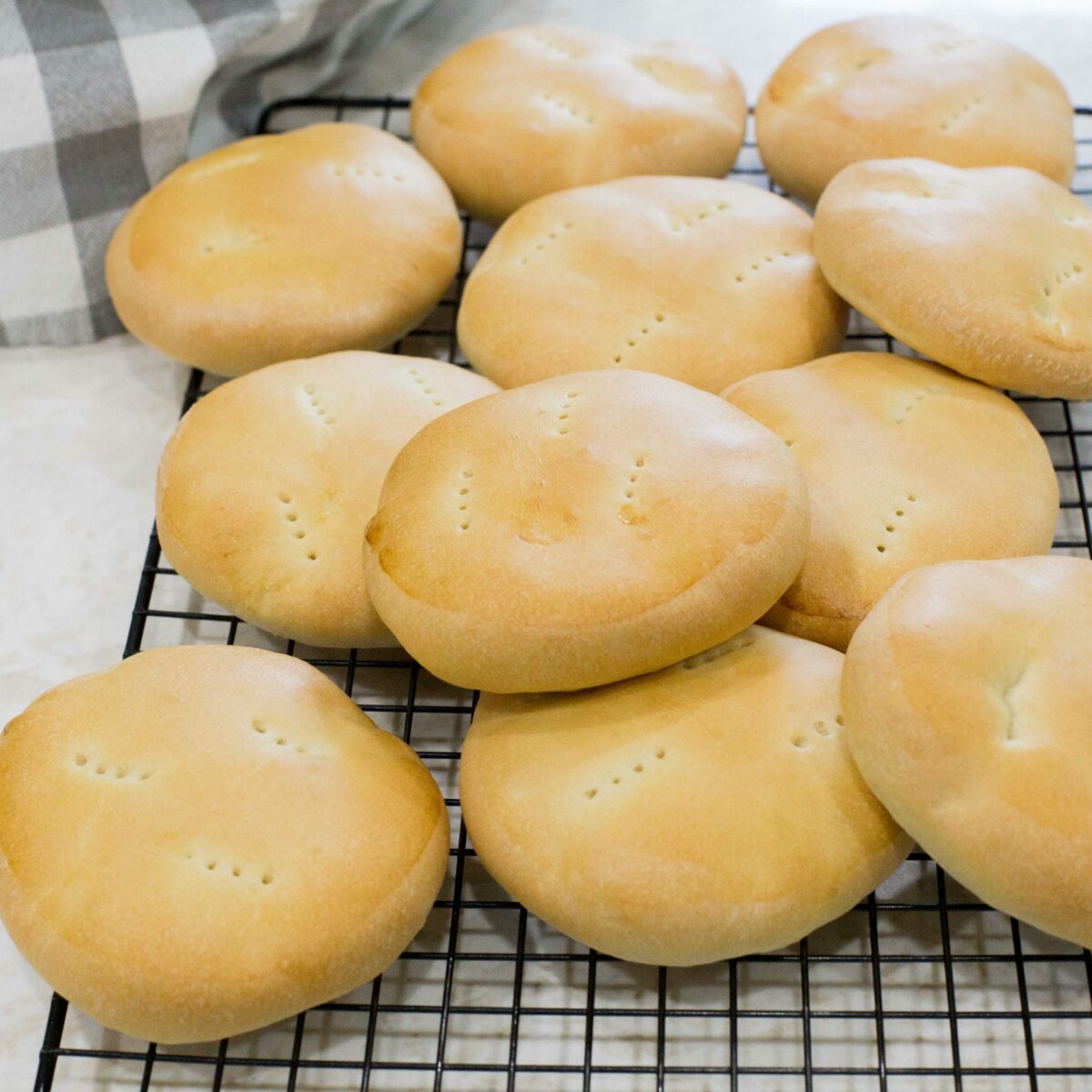 Pan amasado - La Cocina Chilena de Pilar Hernández