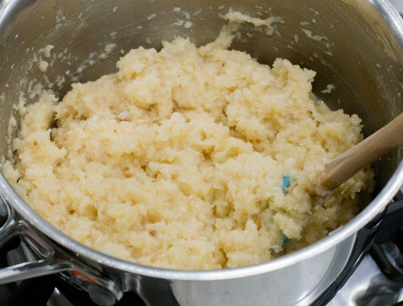 Cocadas de coco chilenas - La Cocina Chilena de Pilar Hernández