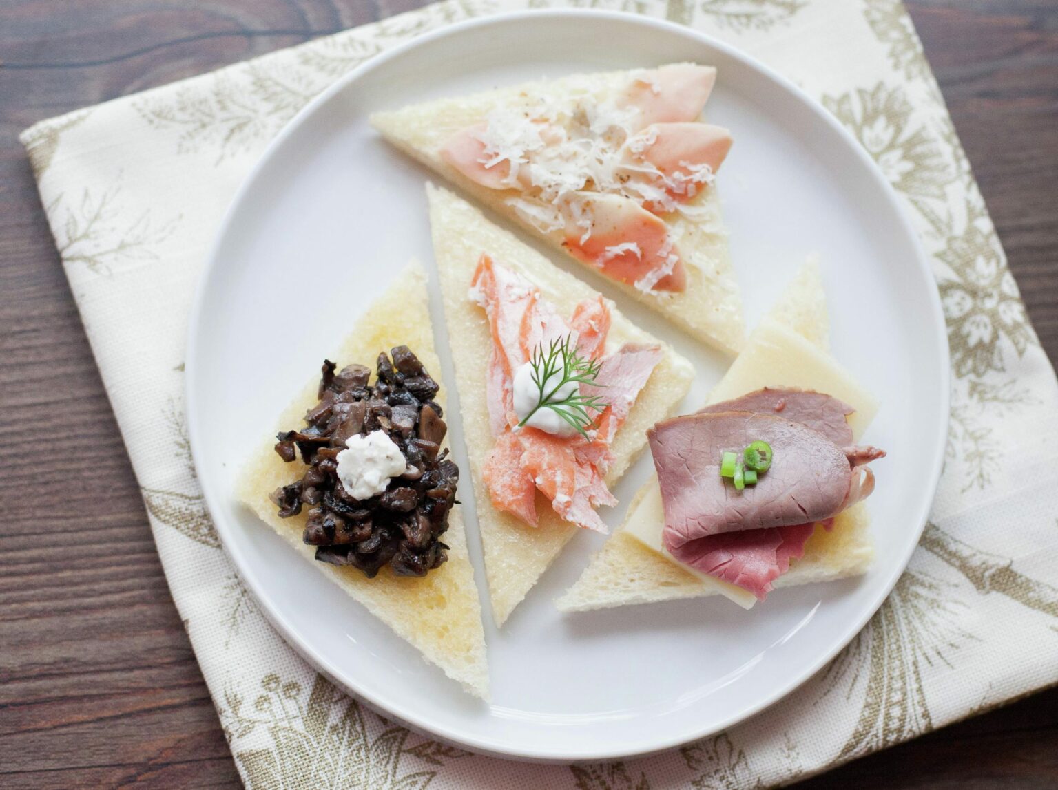 Canapés chilenos - La Cocina Chilena de Pilar Hernández