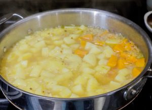 Papas con chuchoca - La Cocina Chilena de Pilar Hernández